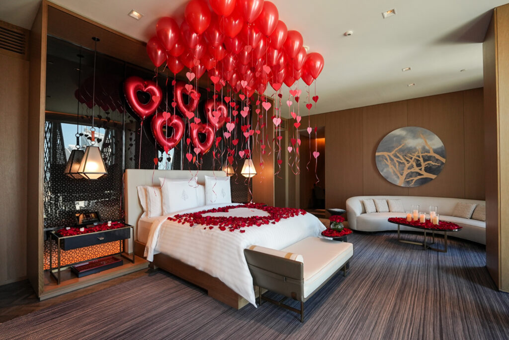 12 Stunning Valentine's Day Hotel Room Ideas for a Cozy Celebration ...