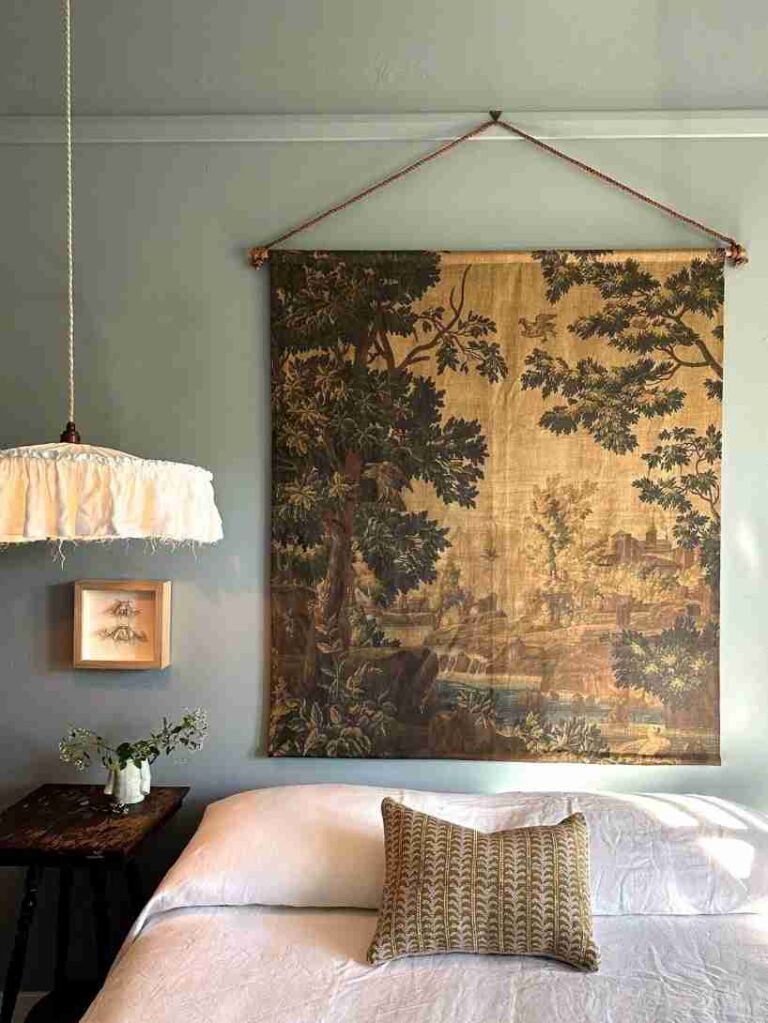 13 Chic and Affordable Tapestry Room Ideas You’ll Love - Corby Homes