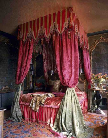 17 Goth Room Ideas For Turning Your Room Into A Midnight Masterpiece ...