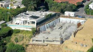 $8M Keanu Reeves House: A Closer Look At His Hidden Life - Corby Homes
